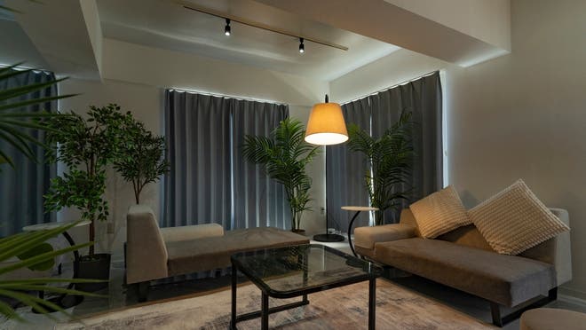 【池袋駅 徒歩5分】自然光×白背景|リール撮影・YouTube撮影🎥ロケ・スタジオ撮影📸ポートレート、商品撮影🍃コスプレ◎の写真13