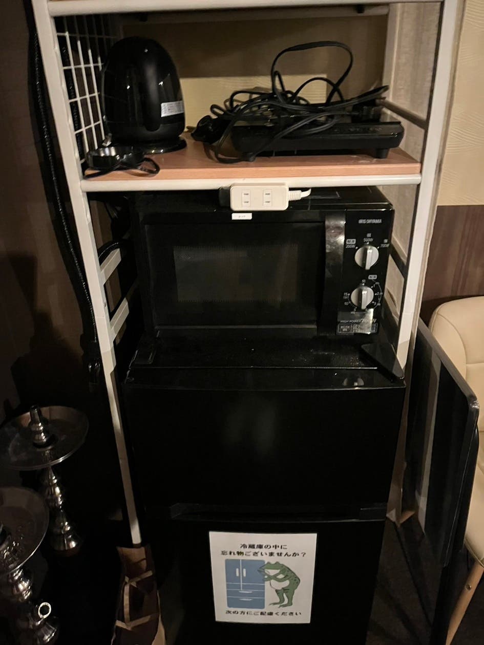 【FAMILYPOT 飯田橋店】駅徒歩5分 本格ポーカーテーブル、カラオケ、ダーツ、シーシャもあるパーティ向けバリ風スペースの写真7