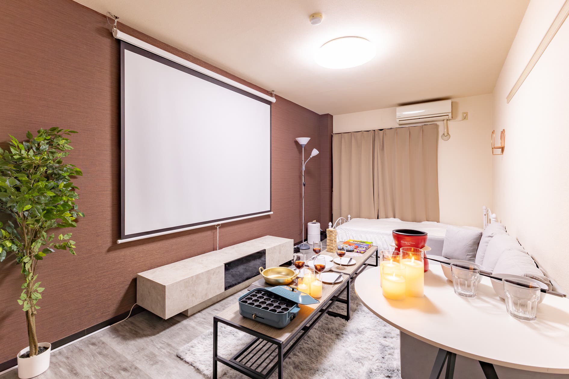 【オープン記念🉐今だけ🈹半額 🉐なんば駅目の前】🚶推し活🫶VOD見放題🎬誕生日会🍰大人気ルーム🎮の写真17