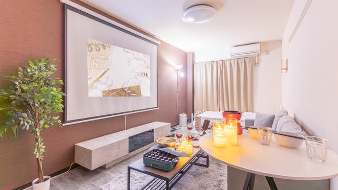 【オープン記念🉐今だけ🈹半額 🉐なんば駅目の前】🚶推し活🫶VOD見放題🎬誕生日会🍰大人気ルーム🎮の写真6