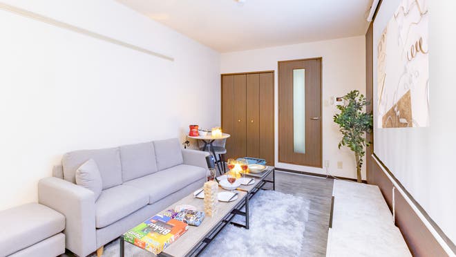 【オープン記念🉐今だけ🈹半額 🉐なんば駅目の前】🚶推し活🫶VOD見放題🎬誕生日会🍰大人気ルーム🎮の写真3