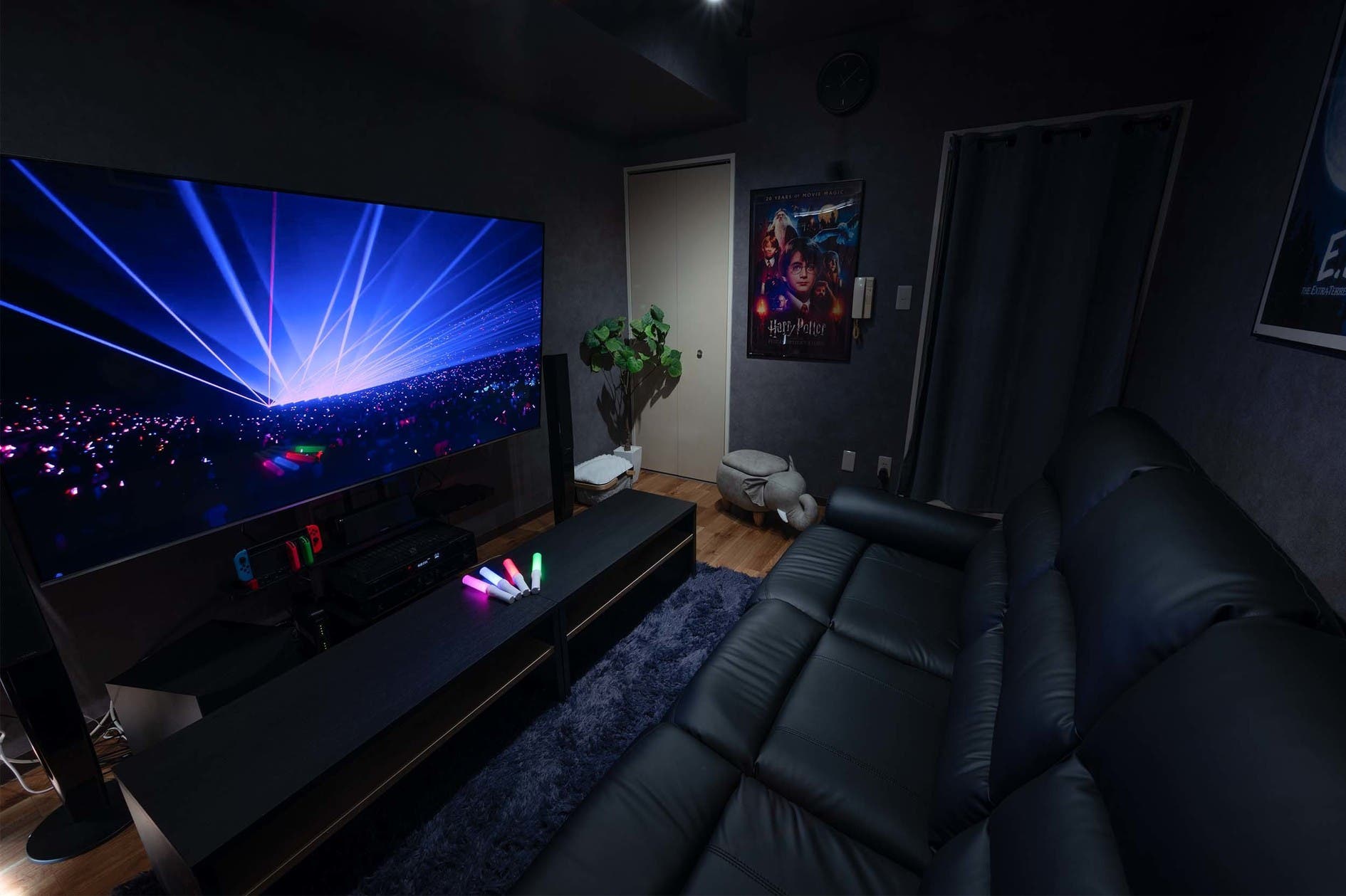 プライベートシアター柏📺75㌅巨大テレビ📺5.1chシアターサラウンド🔈映画鑑賞🎬ライブ鑑賞💿推し活🎤ゲーム🎮などの写真6