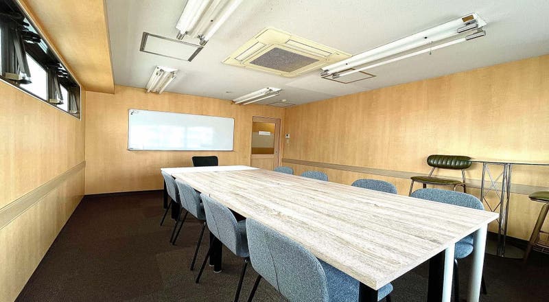 大塚駅北口徒歩3分　1人〜15人向け  会議室A🧑‍🏫