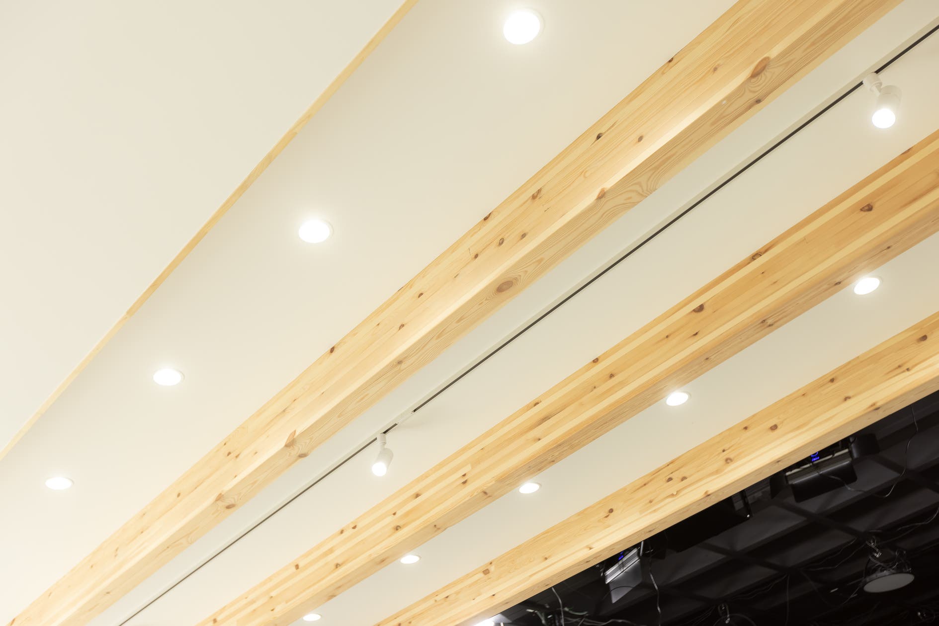 岐阜県下最大級の広さ 白ホリのレンタルスタジオの写真6