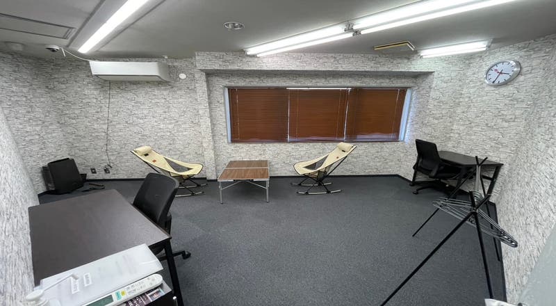 3周年記念30%OFF！4名個室が1時間700円！24時間営業！山梨県富士吉田市に所在し、都心から1時間30分とアクセス良好！