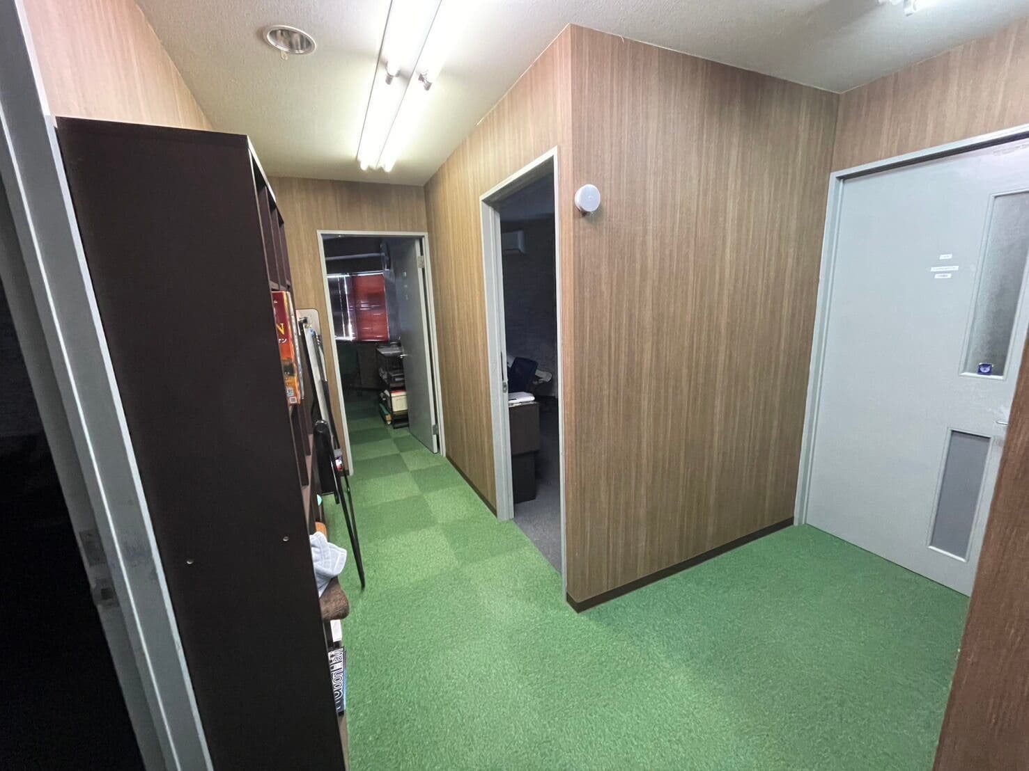 3周年記念30%OFF！5名個室が1時間700円！24時間営業！山梨県富士吉田市に所在し、都心から1時間30分とアクセス良好！の写真16