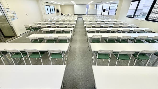 【青葉通一番町駅から徒歩1分】仙台一番町店 5階ホール【マイク・プロジェクター・モニターなど設備豊富】の写真1