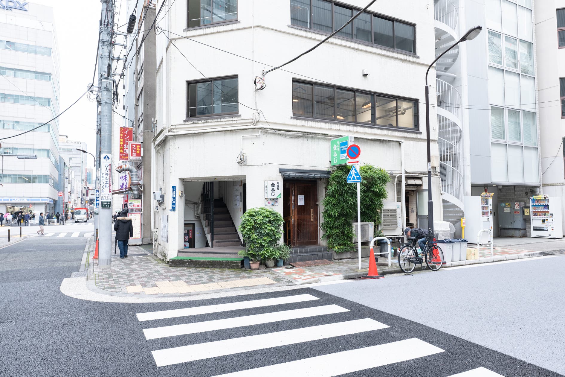 【新橋駅4分、内幸町駅1分】☆ジャンプOK☆ダンス・ヨガなどにおすすめ/1日1回スタッフ完全清掃のスタジオの写真23