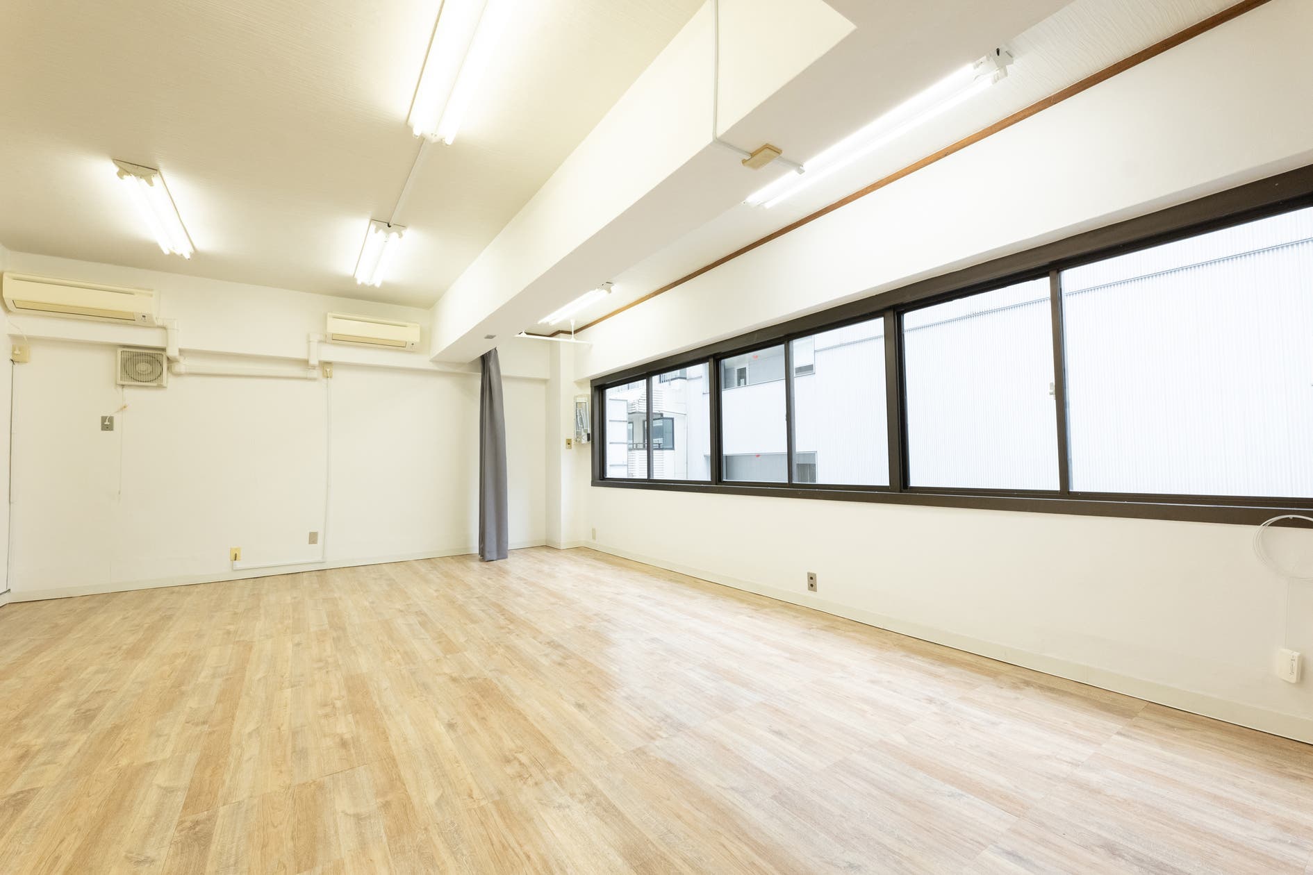 【新橋駅4分、内幸町駅1分】☆ジャンプOK☆ダンス・ヨガなどにおすすめ/1日1回スタッフ完全清掃のスタジオの写真27