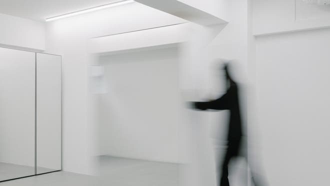 【明治神宮前/原宿駅5分】展示会やポップアップストアに最適な什器無料貸し出しの路面スペース、フォトスタジオやアート展示も利用可能の写真4