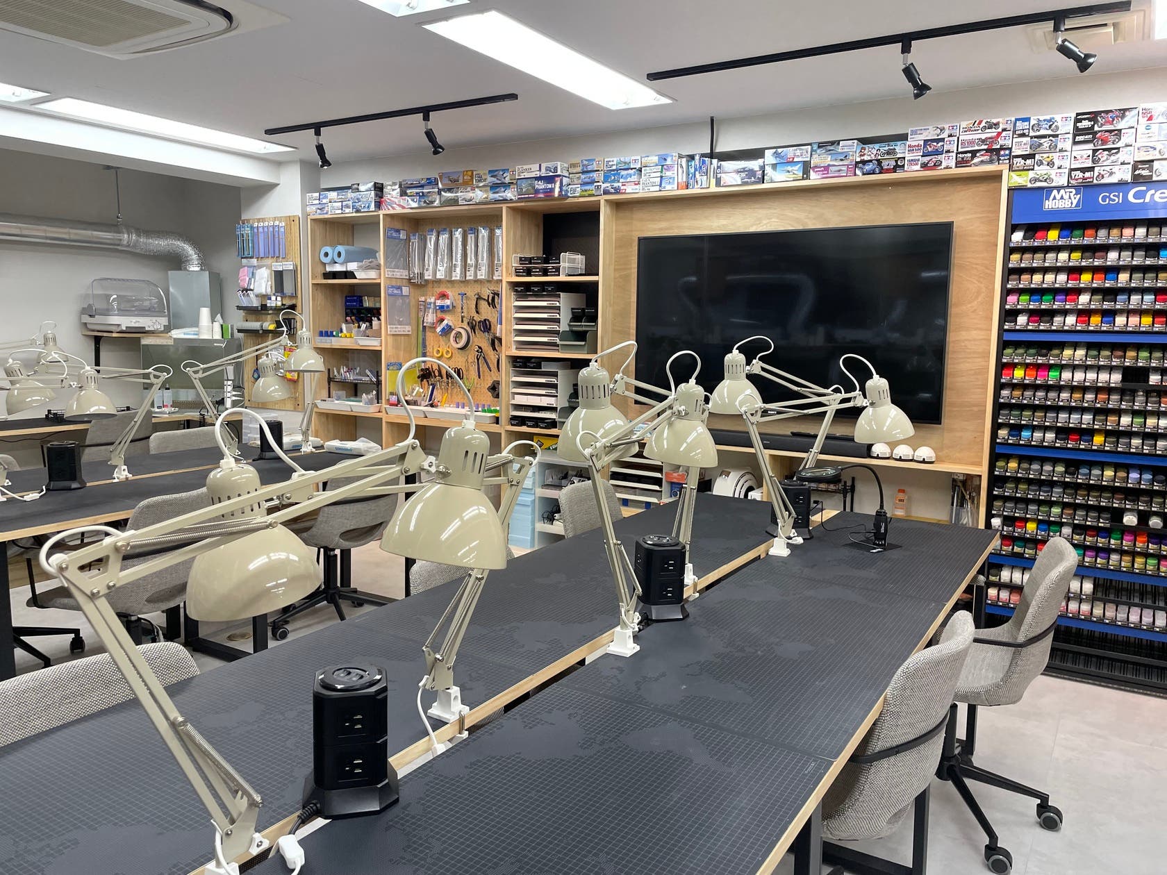 代々木上原駅（千代田線・小田急線）から徒歩3分の製作スペースの写真2