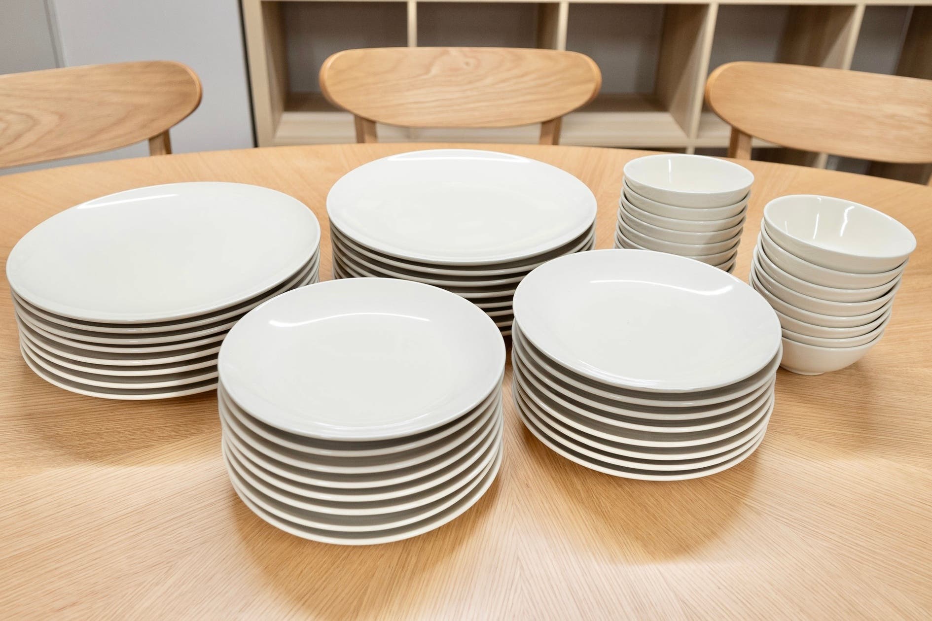 秋葉原駅3分岩本町駅1分🚃最大30名着席🎉30種類以上のボドゲ♪100㌅大型スクリーン🎬懇親会/イベント利用に🎤の写真15