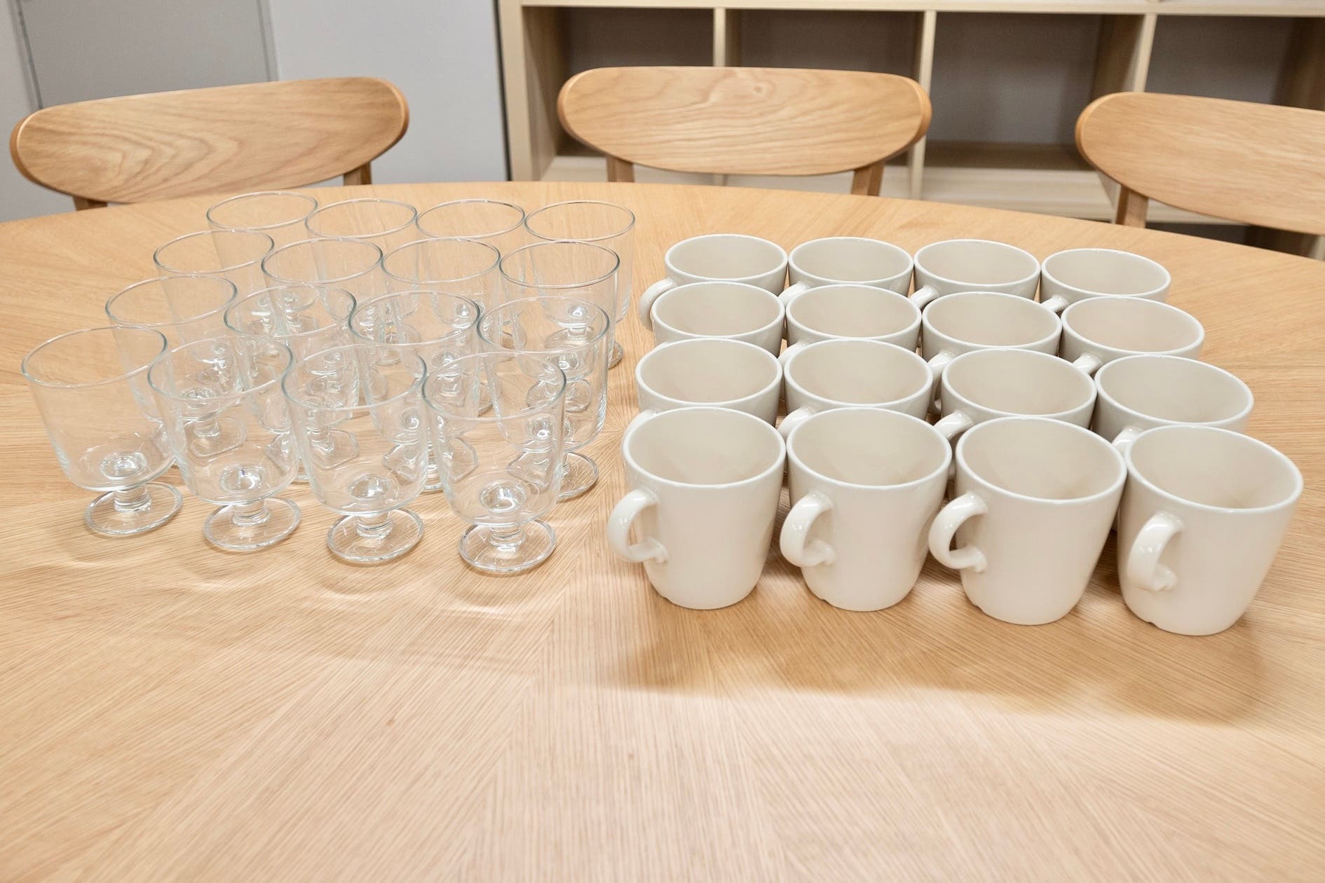 秋葉原駅3分岩本町駅1分🚃最大30名着席🎉30種類以上のボドゲ♪100㌅大型スクリーン🎬懇親会/イベント利用に🎤の写真16