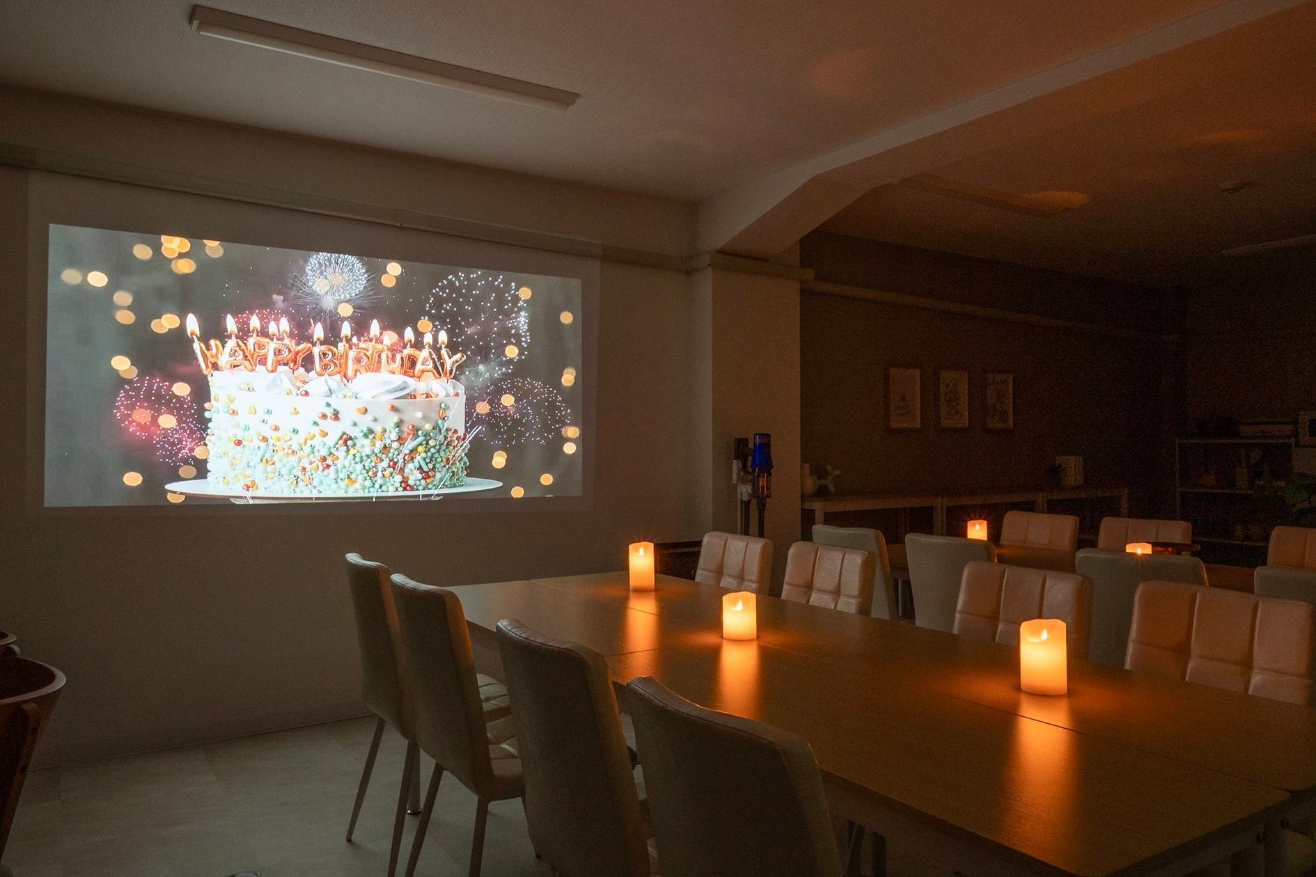 秋葉原駅3分岩本町駅1分🚃最大30名着席🎉30種類以上のボドゲ♪100㌅大型スクリーン🎬懇親会/イベント利用に🎤の写真6