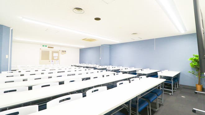 【梅田駅地下直結で最高の立地!大阪駅前第1ビル!80名】75型モニター・WiFi全て無料!ふれあい貸し会議室 梅田No128の写真5