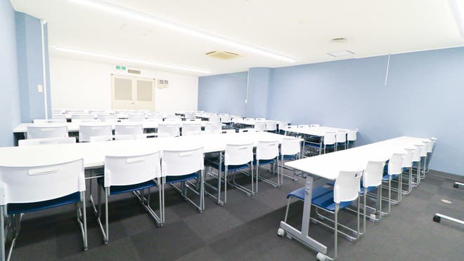 【梅田駅地下直結で最高の立地!大阪駅前第1ビル!80名】75型モニター・WiFi全て無料!ふれあい貸し会議室 梅田No128の写真12