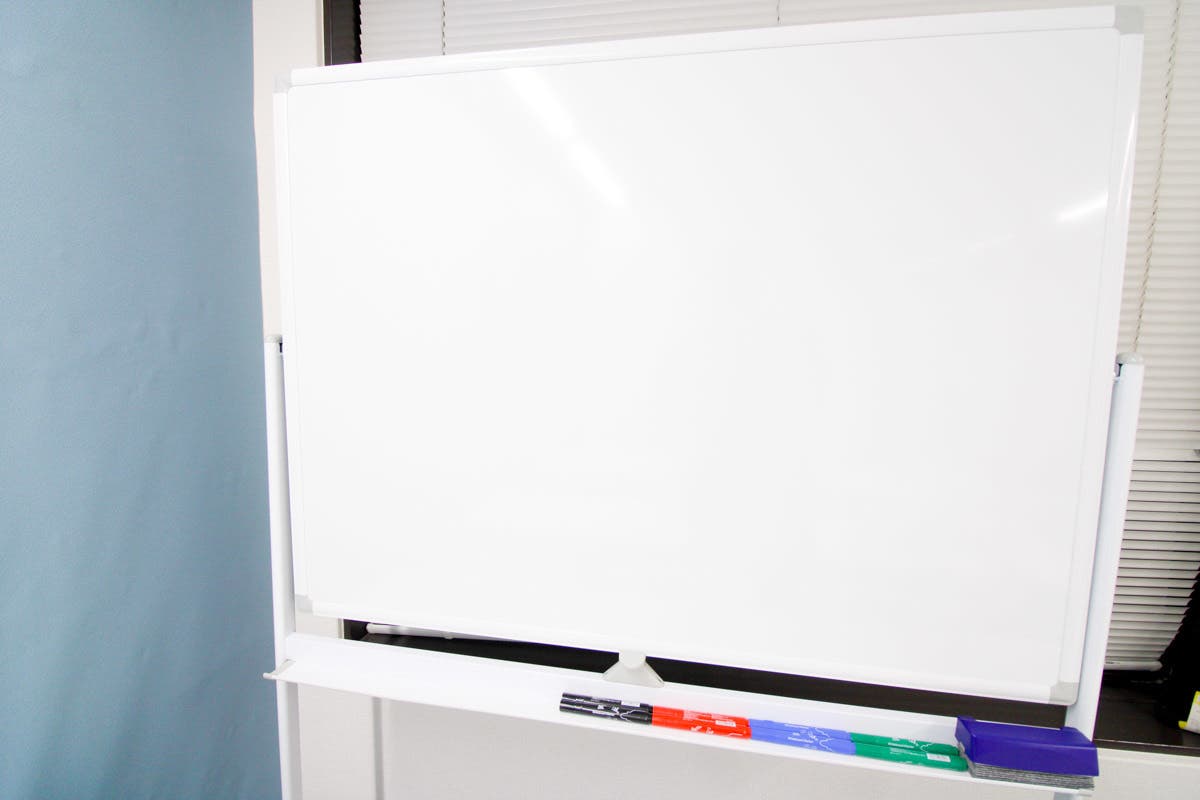 【天神駅出口徒歩2分！16名！】40インチ大型モニター・10Gbps光回線・WiFi全て無料！ふれあい貸し会議室 天神No131の写真20