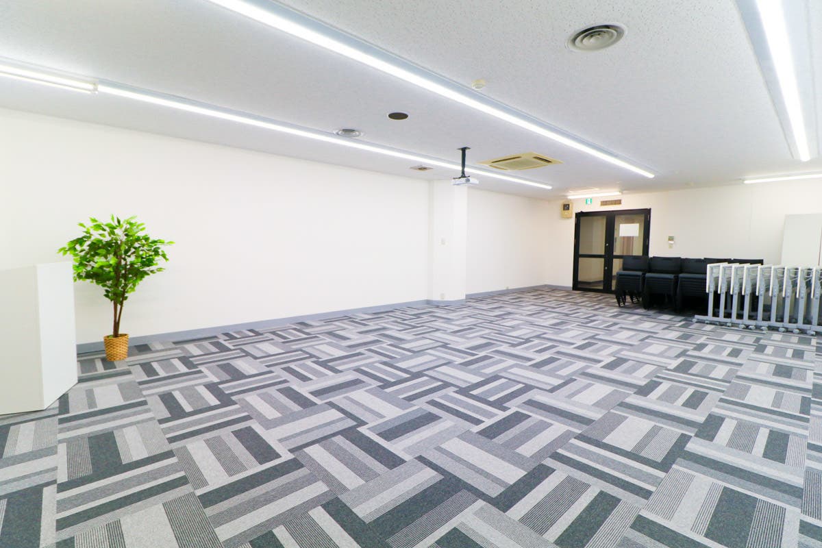 【梅田駅地下直結で最高の立地！大阪駅前第１ビル！80名】プロジェクター・WiFi全て無料！ふれあい貸し会議室 梅田No127の写真24