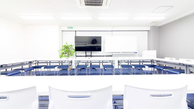 【天神駅出口徒歩2分!56名!】65インチ大型モニター・10Gbps光回線・WiFi全て無料!ふれあい貸し会議室 天神No130の写真14