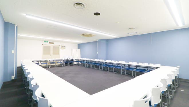 【梅田駅地下直結で最高の立地!大阪駅前第1ビル!80名】75型モニター・WiFi全て無料!ふれあい貸し会議室 梅田No128の写真16