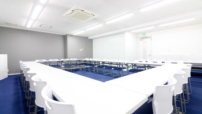 【天神駅出口徒歩2分!56名!】65インチ大型モニター・10Gbps光回線・WiFi全て無料!ふれあい貸し会議室 天神No130の写真15