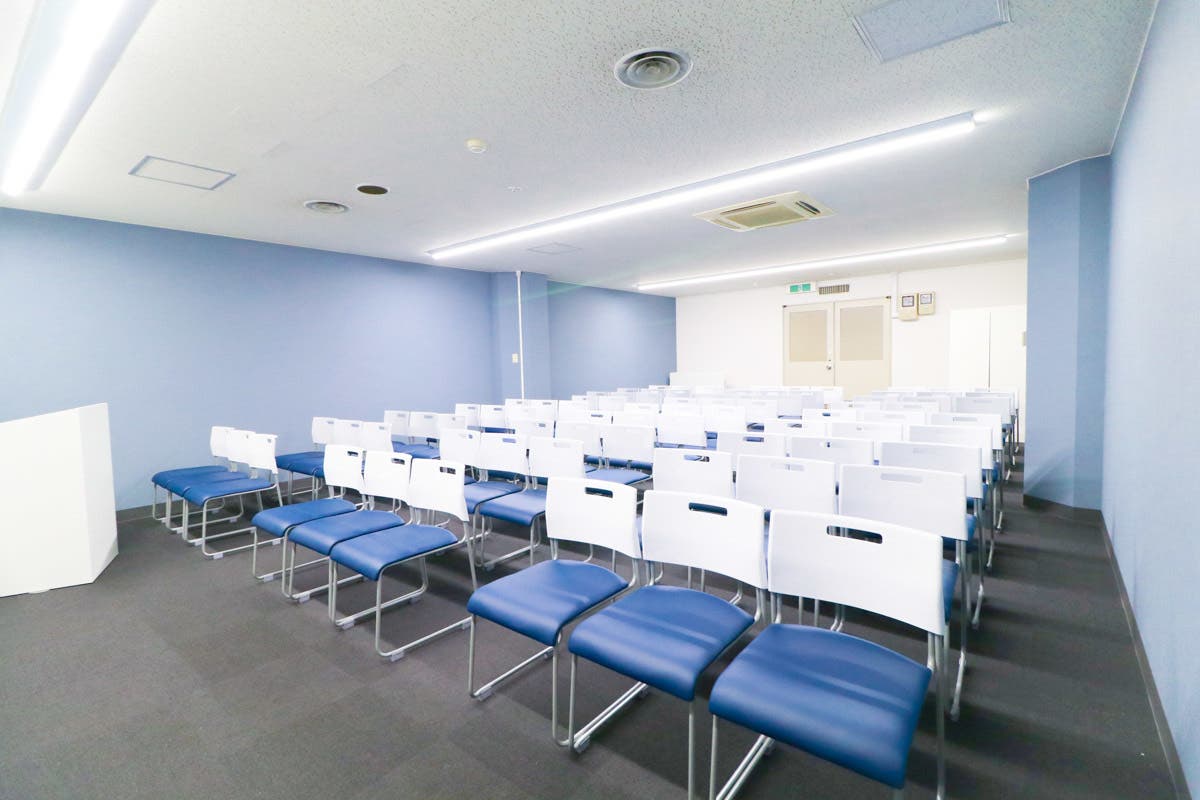 【梅田駅地下直結で最高の立地！大阪駅前第１ビル！80名】75型モニター・WiFi全て無料！ふれあい貸し会議室 梅田No128の写真22