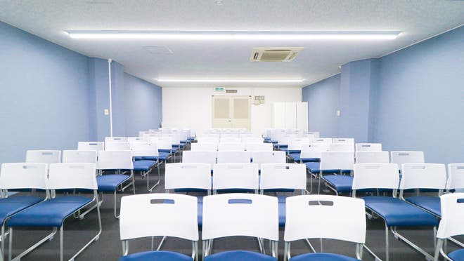 【梅田駅地下直結で最高の立地!大阪駅前第1ビル!80名】75型モニター・WiFi全て無料!ふれあい貸し会議室 梅田No128の写真23