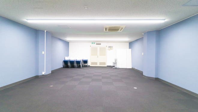 【梅田駅地下直結で最高の立地!大阪駅前第1ビル!80名】75型モニター・WiFi全て無料!ふれあい貸し会議室 梅田No128の写真26