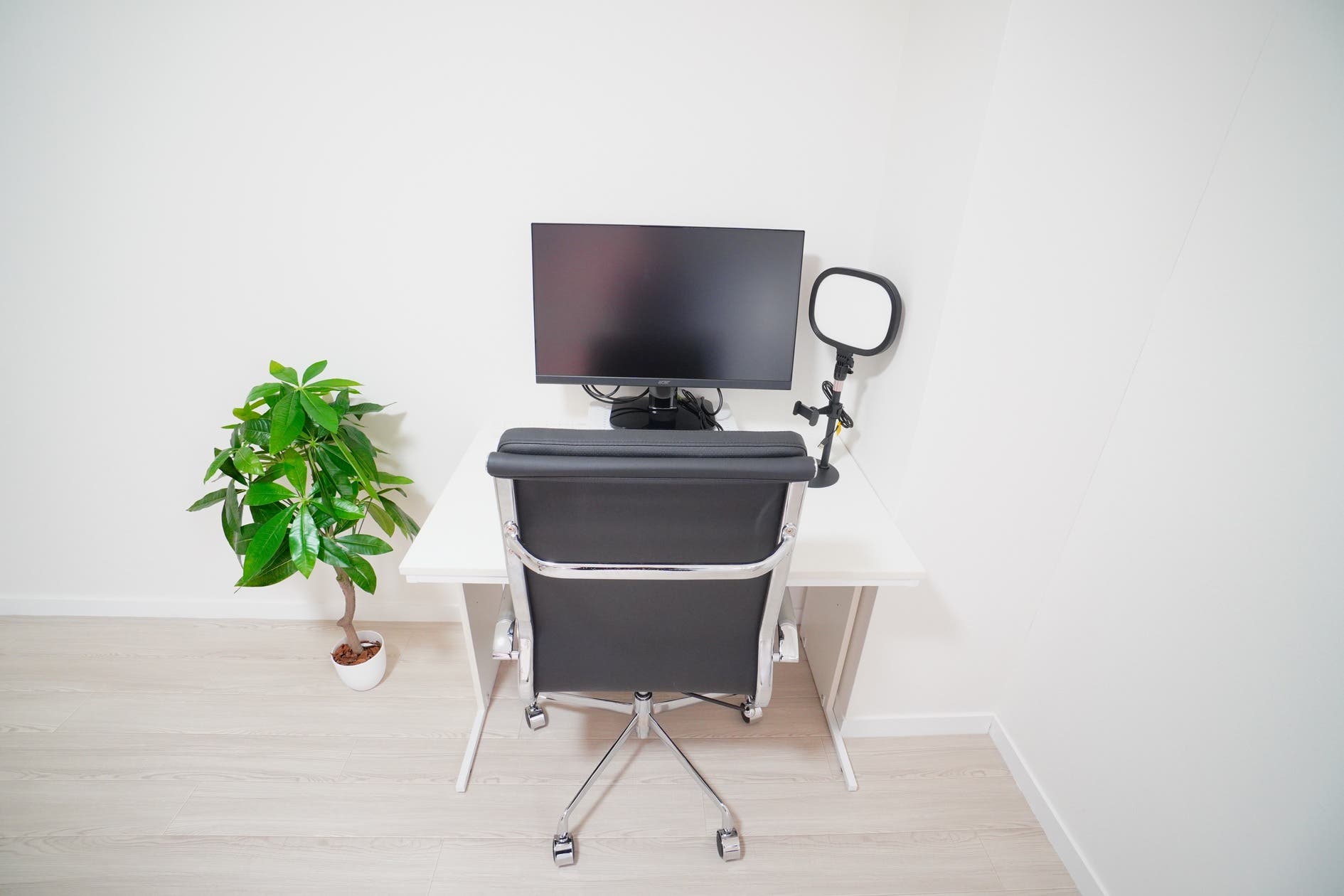 ＜ミニマルオフィス森ノ宮＞森ノ宮駅徒歩1分🚃Wi-Fi📶モニター🖥️テレワーク/Zoom/会議/商談/面接の写真8