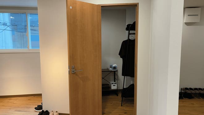 宮前平駅近徒歩2分!運動・筋トレからダンスまで、大きな鏡で自由に使える快適空間◎の写真3