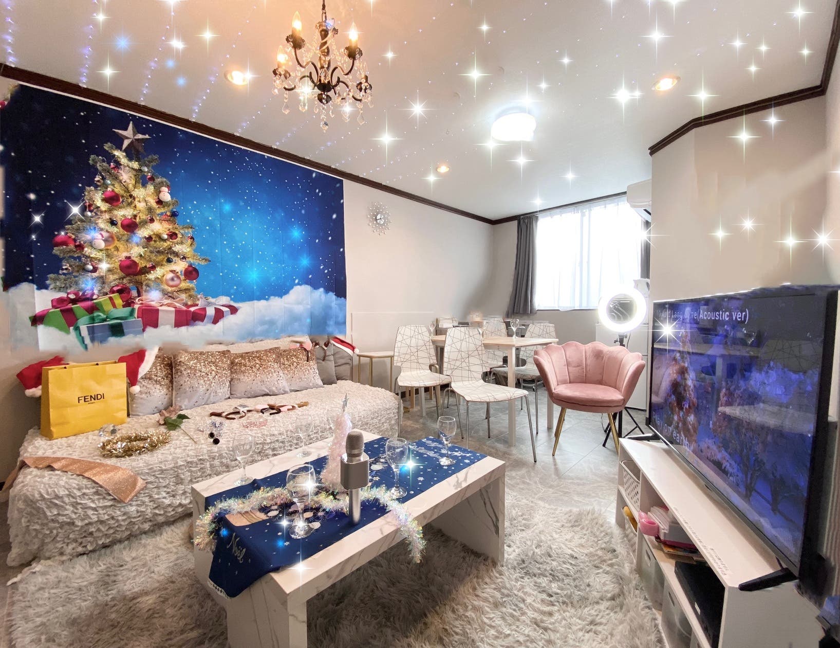 💎シルビア駅前💍徒歩2分！クリスマス装飾🎄🌟光回線導入🌟カラオケ🎤/24H営業/任天堂スイッチ🎮🍑🚗12名OKの写真1