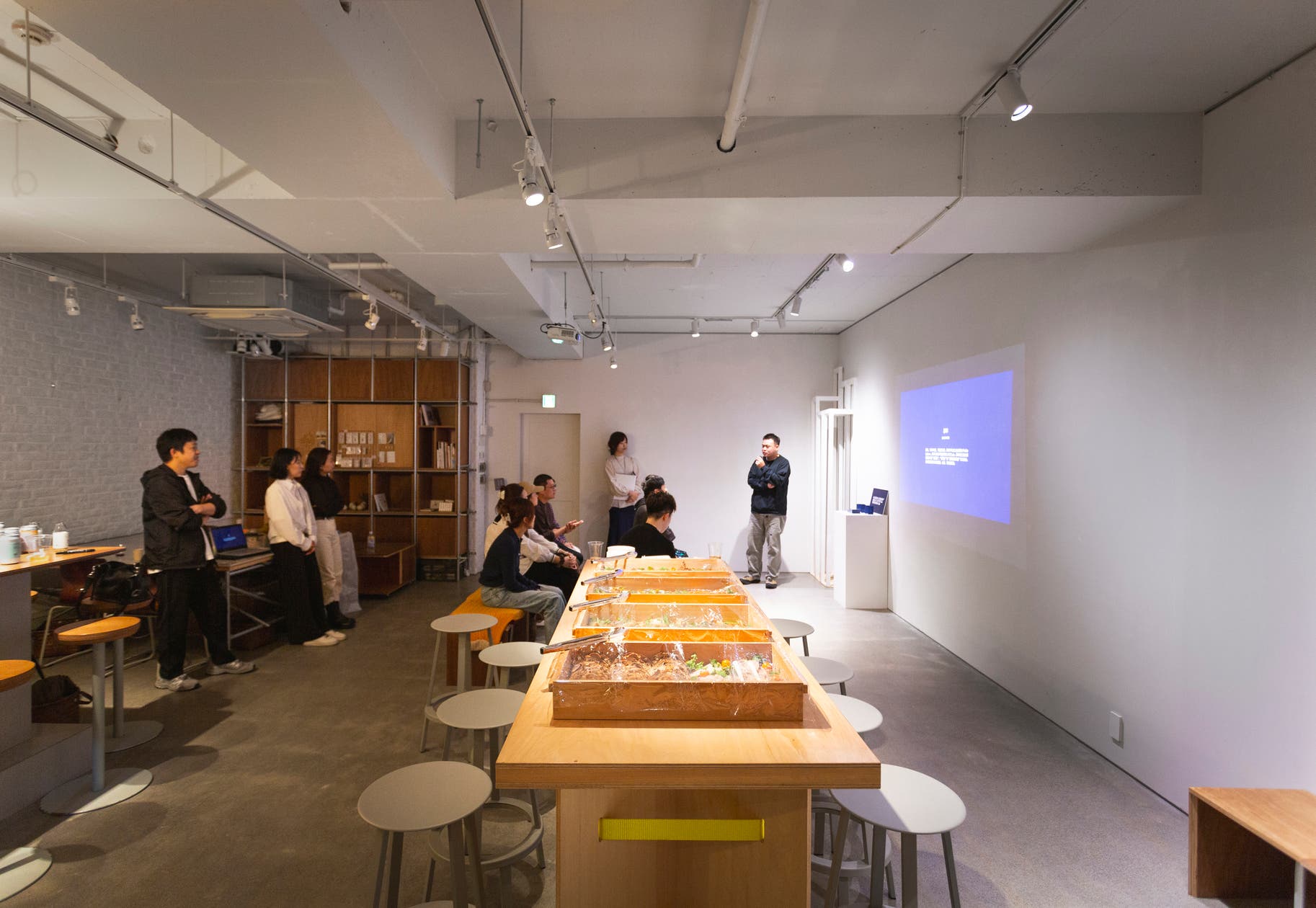 【高田馬場駅⭐︎徒歩1分】カフェ・ギャラリー/パーティー、ポップアップ、展示会の写真5