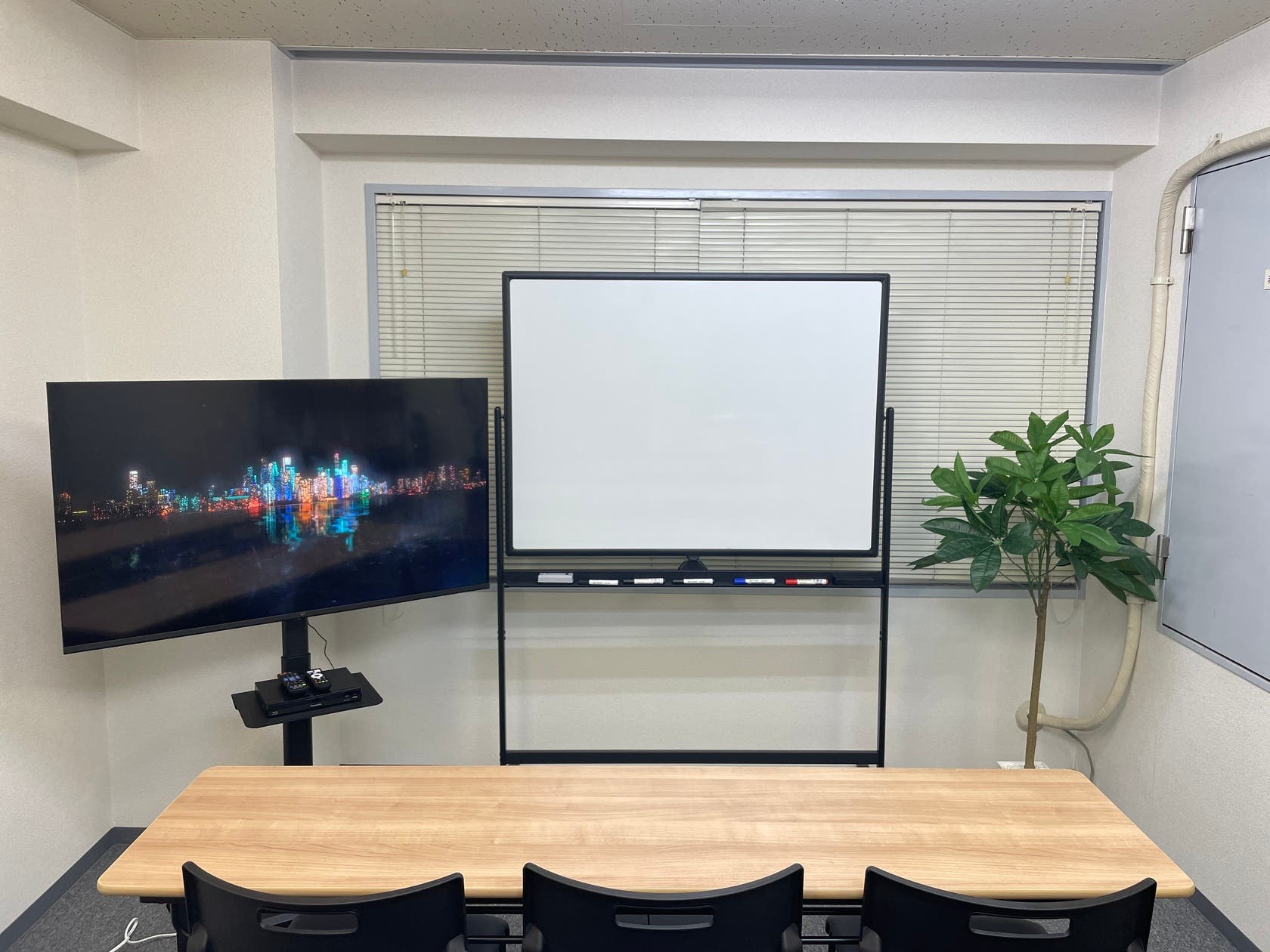 〈パノティ横浜〉会議や勉強会、講演会、セミナー、パーティーなどに最適‼️横浜駅2分/20名様までOK🎉ボードゲーム多数用意🃏の写真19