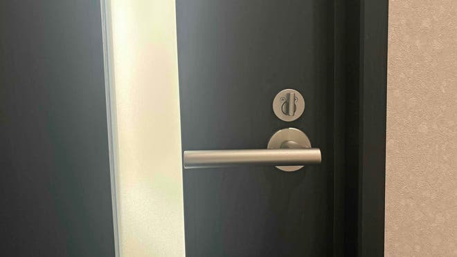 ✨12~1月値下げ中✨【茅場町駅3番出口0分】個室No.10/WEB会議/資格勉強/無料高速Wifi/途中外出可(鍵付)の写真3