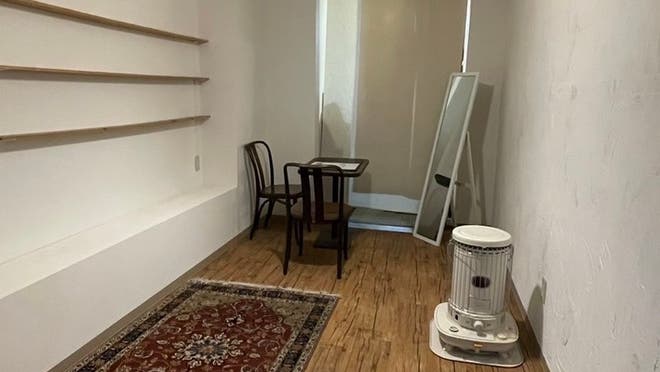 今池の路面店、骨董、個展、喫茶、小物販売スペースの写真2