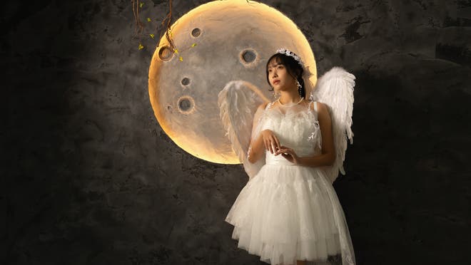 【花とつながる無限・白のファンタジー】4面自然光|シンデレラ馬車|満月|階段|漆喰白壁|ドレス着放題!|撮影機材無料!の写真14