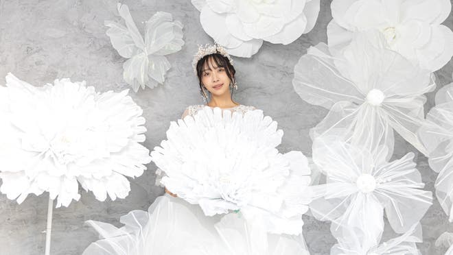 【花とつながる無限・白のファンタジー】4面自然光|シンデレラ馬車|満月|階段|漆喰白壁|ドレス着放題!|撮影機材無料!の写真7