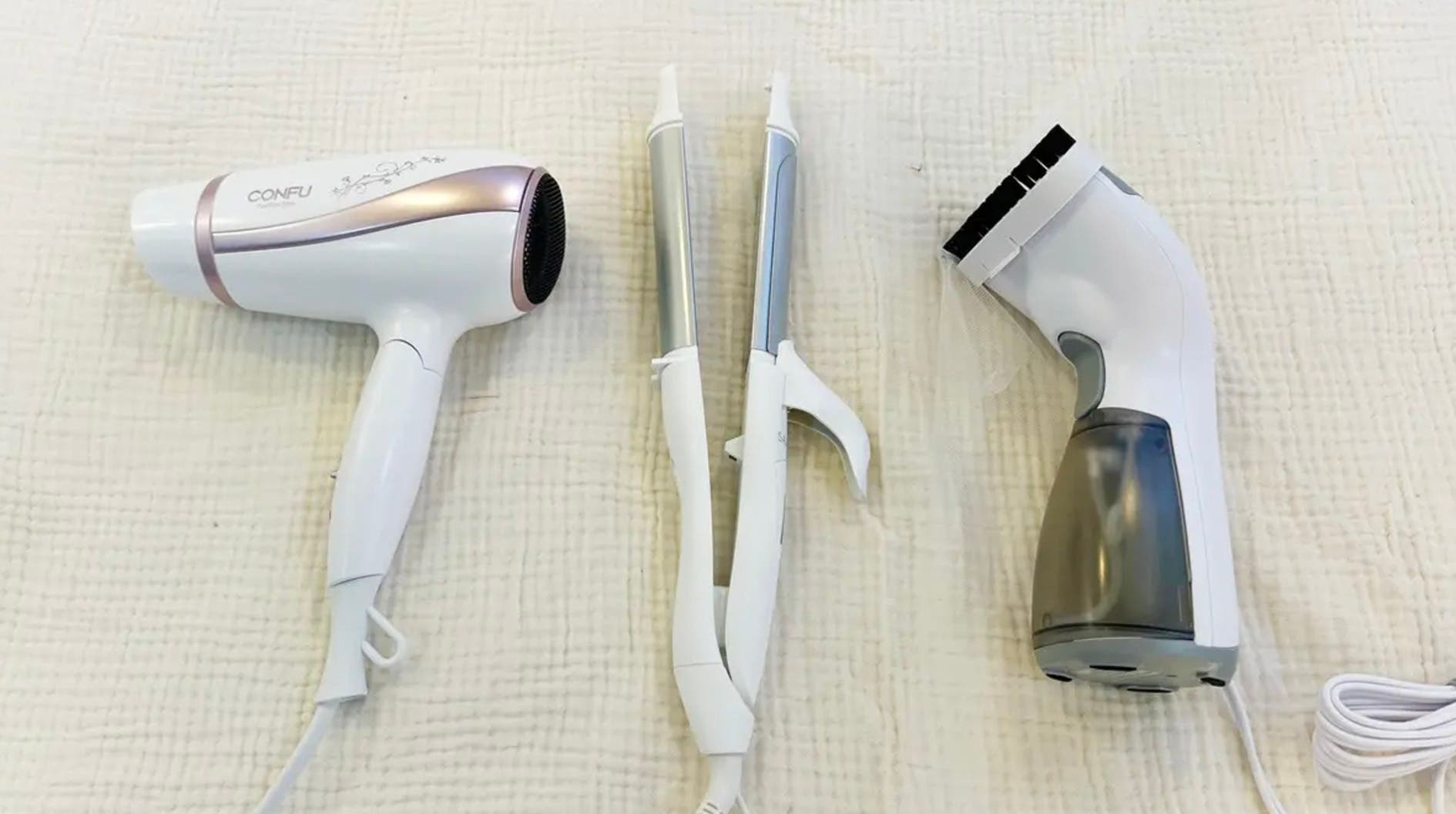 【花とつながる無限・白のファンタジー】４面自然光｜シンデレラ馬車｜満月｜階段｜漆喰白壁｜ドレス着放題！｜撮影機材無料!の写真28