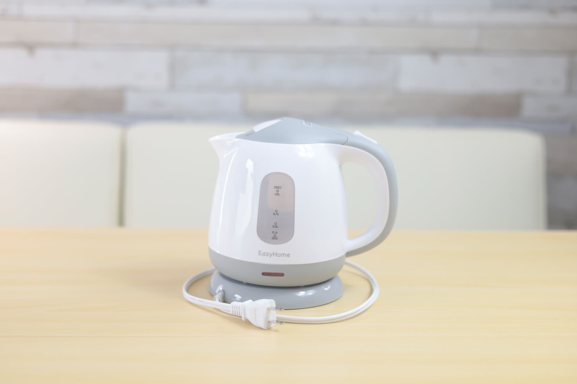 ★平日１時間８７８円★高田馬場3分・会議・女子会・最大8名までOK・高速Wi-Fi・ホワイトボード・モニター・ゲーム等無料の写真6