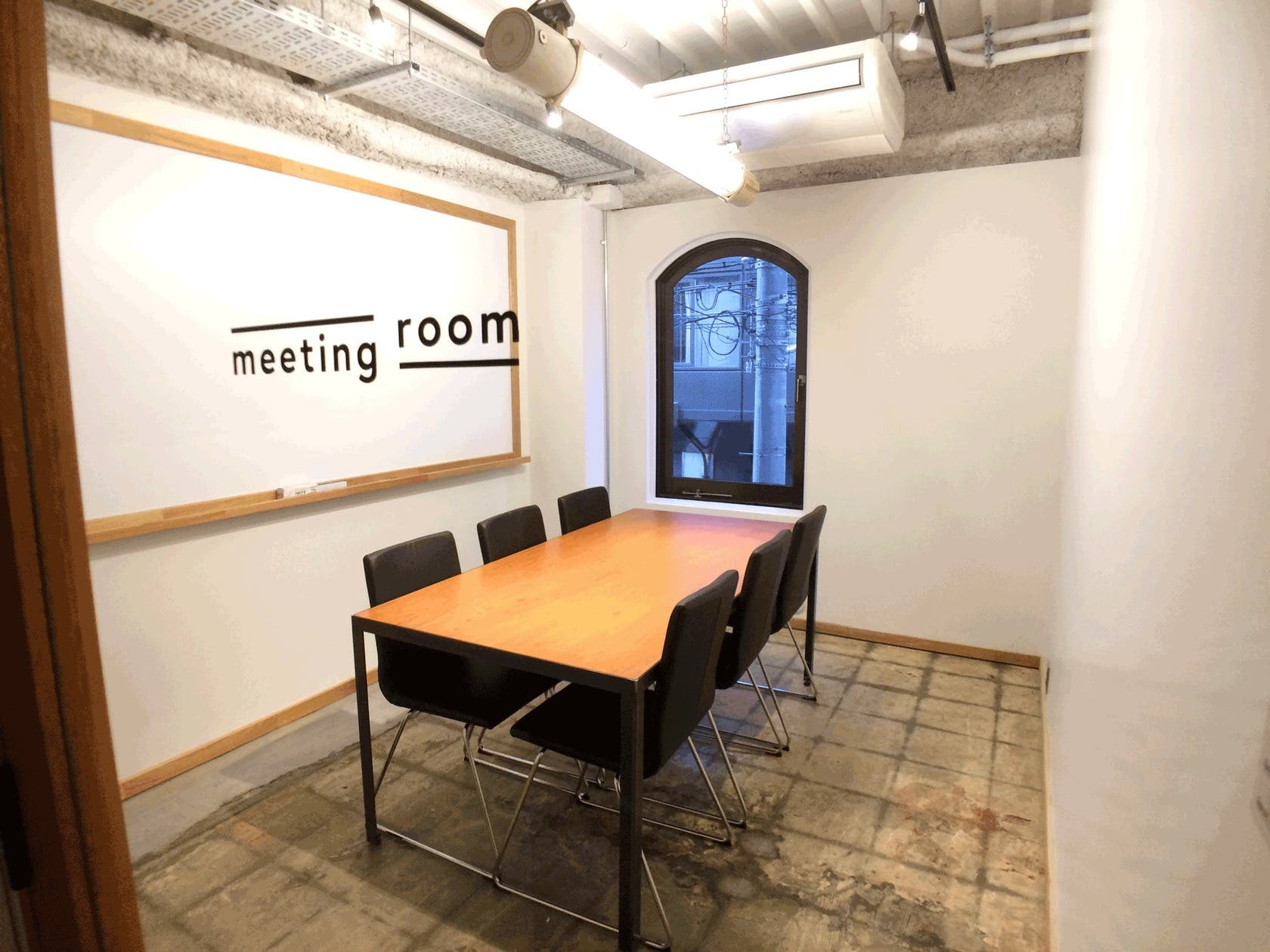 隣の個室利用（控室・荷物置場などに）/1日につきの画像1