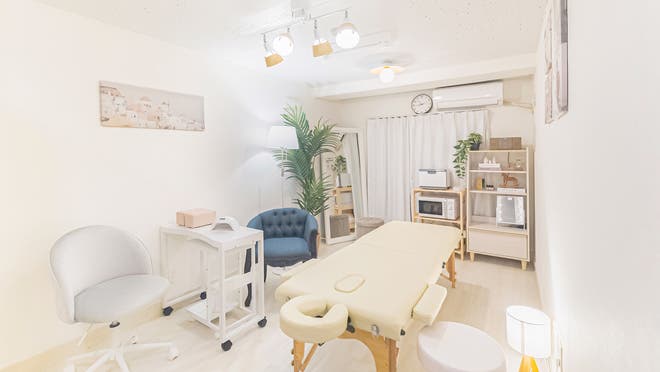 【三軒茶屋駅2分】完全個室プライベートサロン🌿無料設備充実!調光ライト✨24時間営業⏰渋谷から2駅🚊エステやネイル、整体等にの写真1