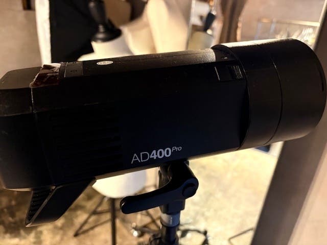 Godox AD400 Pro AD400Pro アウトドアフラッシュ ストロボライトの画像1