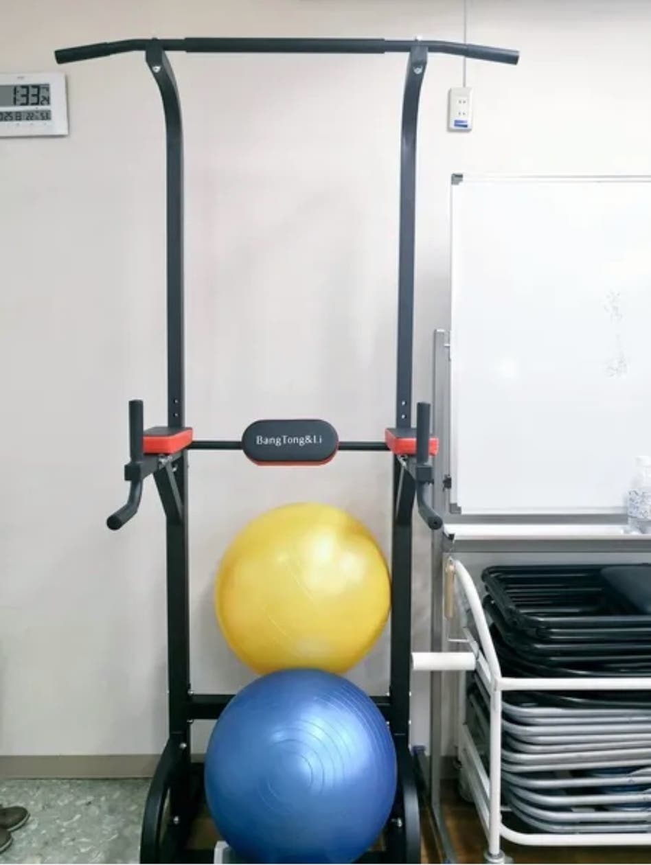 【浅草橋・蔵前】駅近／広々 地下スペース／膝に優しい衝撃吸収床／壁二面鏡／暗闇✨ピカピカLED✨の写真8