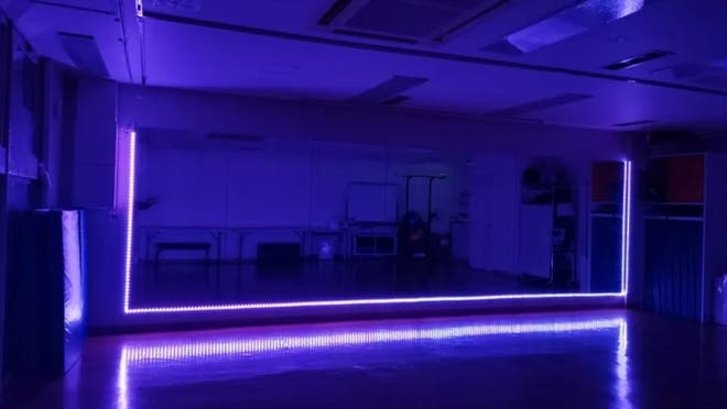 【浅草橋・蔵前】駅近/広々 地下スペース/膝に優しい衝撃吸収床/壁二面鏡/暗闇✨ピカピカLED✨の写真9