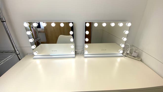 【花とつながる無限・白のファンタジー】4面自然光|シンデレラ馬車|満月|階段|漆喰白壁|ドレス着放題!|撮影機材無料!の写真29