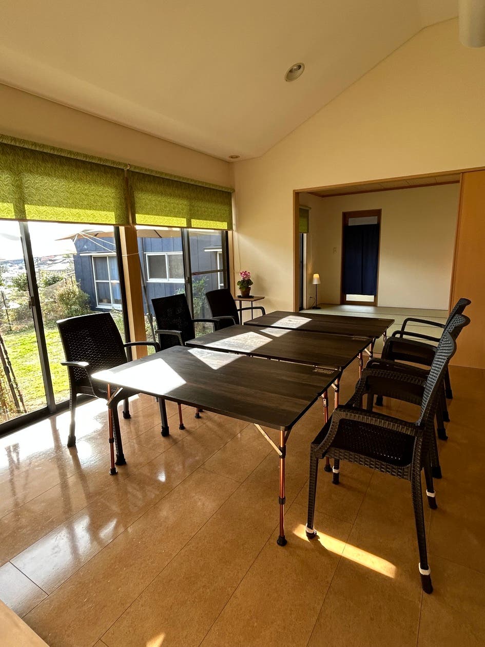 仙台中心部からほど近く、緑が広がる明るく清々しい空間で、撮影、リモートワーク、会議などに。の写真6