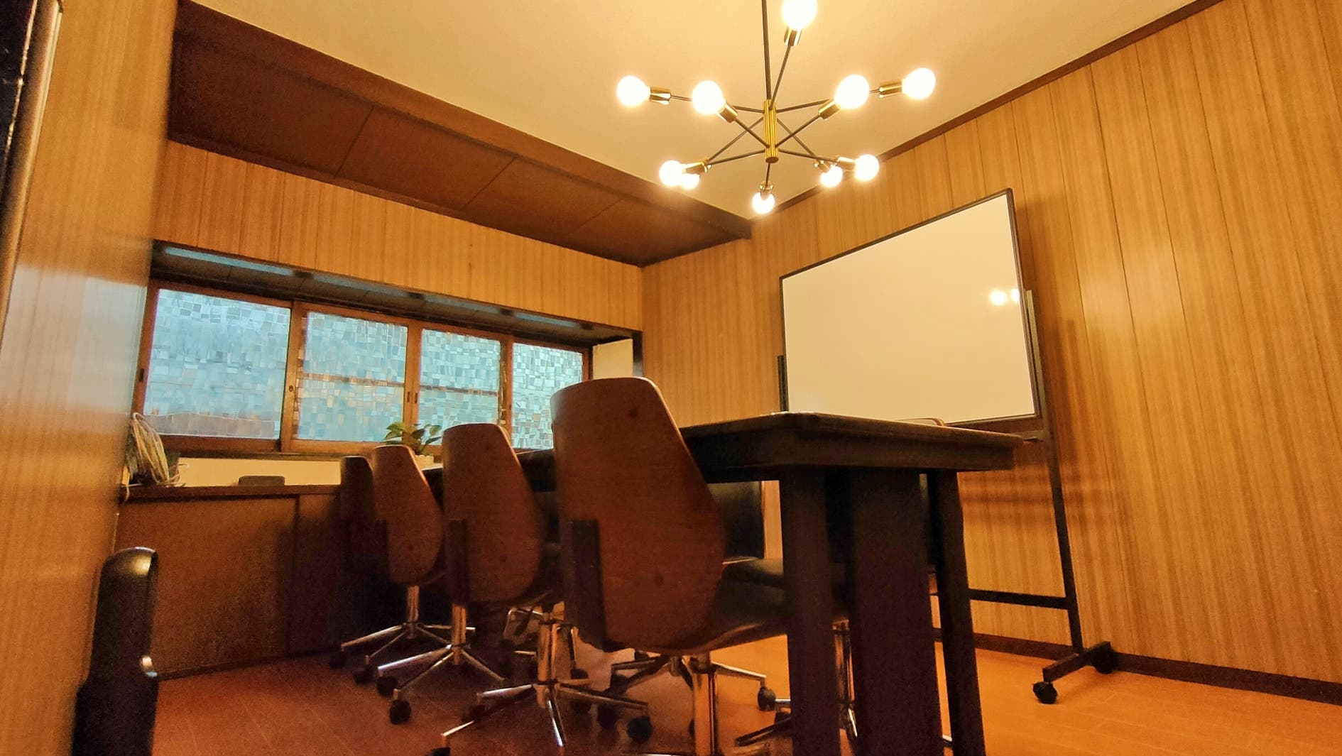 クリスマス🎄忘年会🍻受付中❣️十三駅5分🌟子ども設備付古民家｜撮影・会議・パーティー🆗の写真1