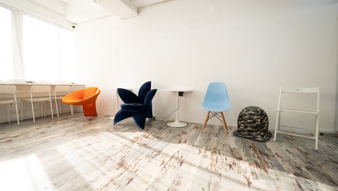 1号店 窓5m自然光◎|新宿西口駅2分/JR新宿駅7分|機材無料◎撮影スタジオ|土足可!エレベーター有|90平米の写真23