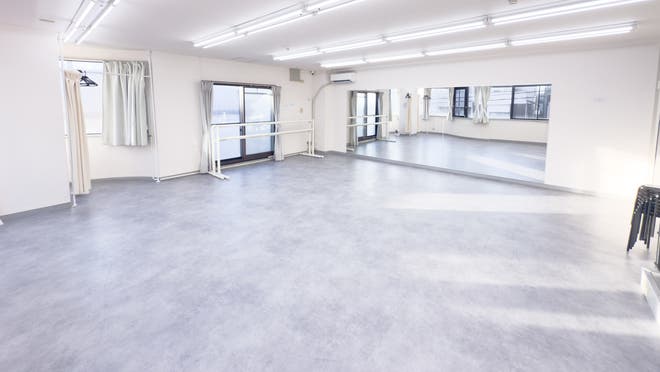 【春日野道駅5分】長時間割最大15%OFF✨地域最安値の広いスタジオでダンス、ヨガ、バレエができる⭐️バレエバーも設置⭐️の写真7