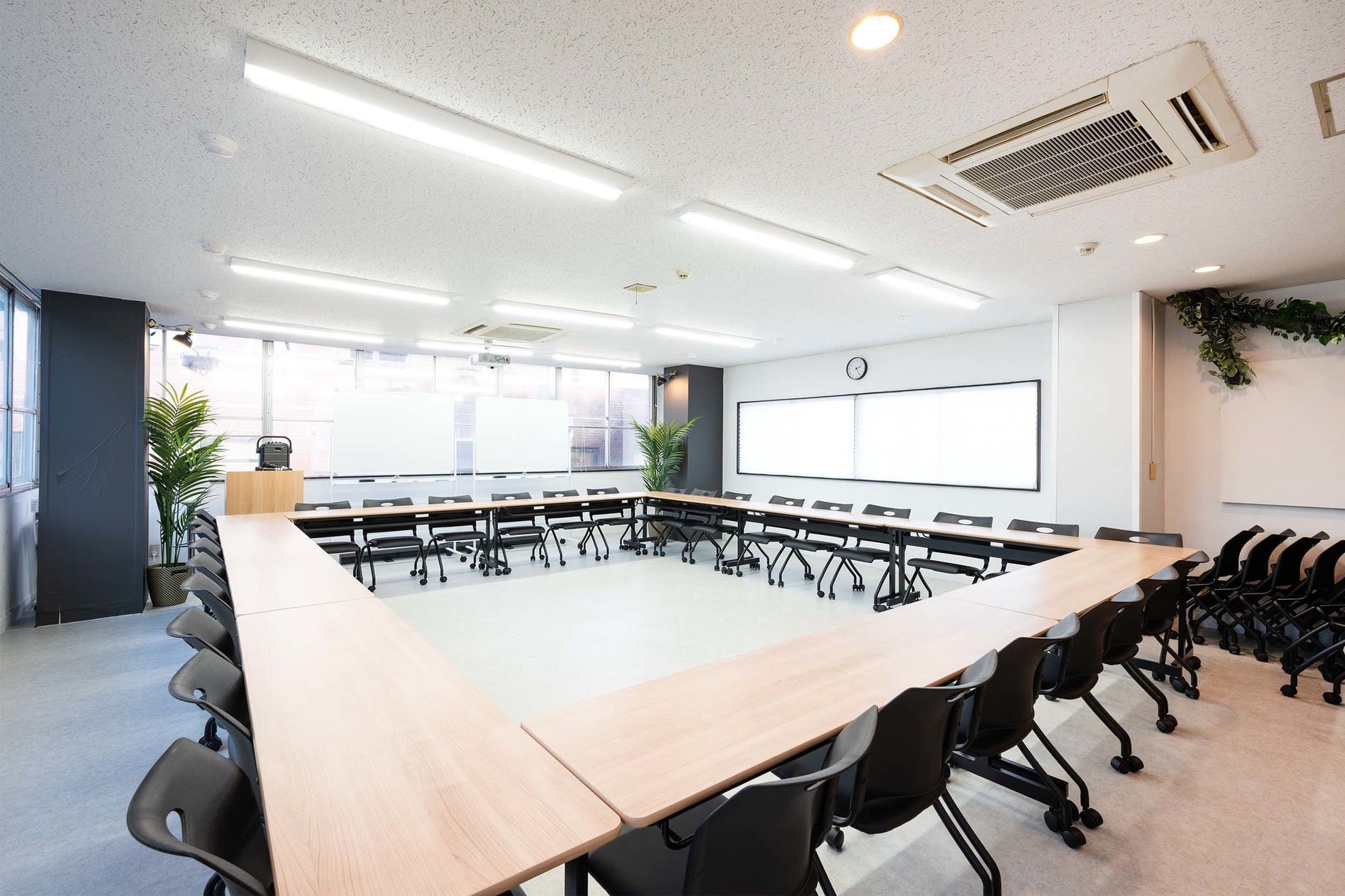 神田駅徒歩1分｜最大52名着席｜懇親会・会議・研修・大型イベント｜100㌅大型スクリーン｜24時間｜ボドゲ会｜GS[57]の写真5